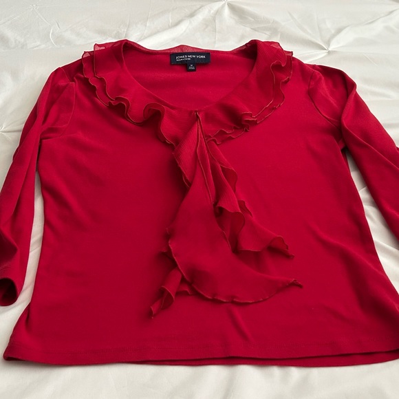 Jones New York | Tops | Pretty Red Top Dress Up Your Outfit With A ...